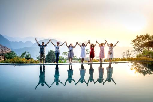 How To Create The Perfect Group Travel Experience – Create My Adventure ...